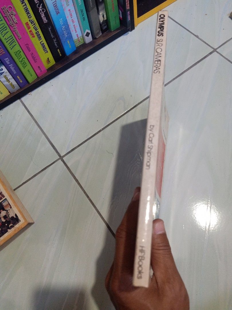 buku kamera lama - olympus slr cameras 80an, Hobbies & Toys, Books ...