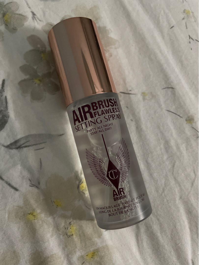 charlotte tilbury setting spray mini, Beauty & Personal Care, Face ...
