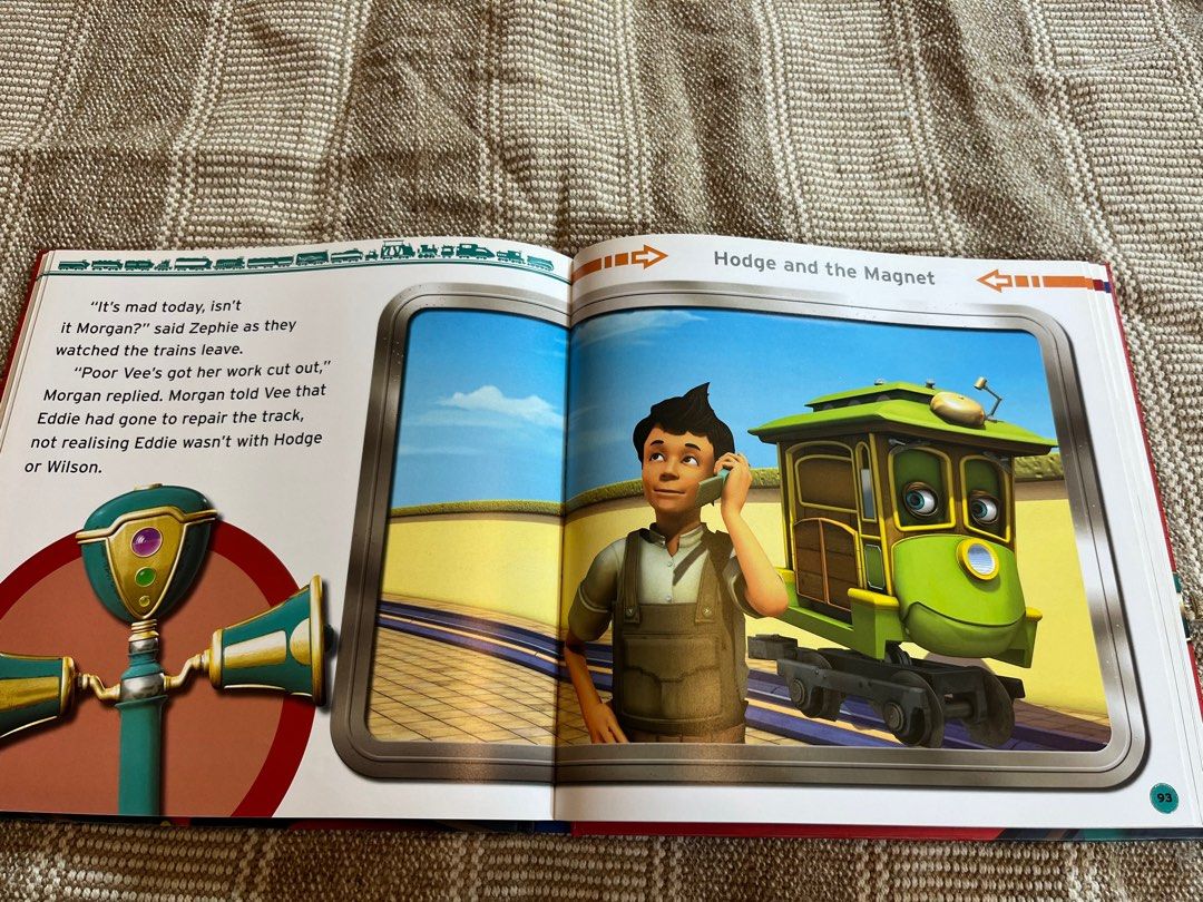 Chuggington storybook (hard cover) + 3 extra story books!, 興趣及遊戲, 書本 ...