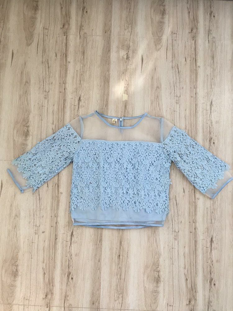 COQUETTE BLUE FLOWER TOP on Carousell