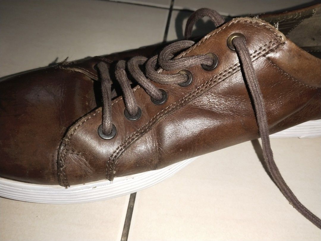 Daks 8.5UK Brown Leather, Men's Fashion, Footwear, Casual shoes on Carousell