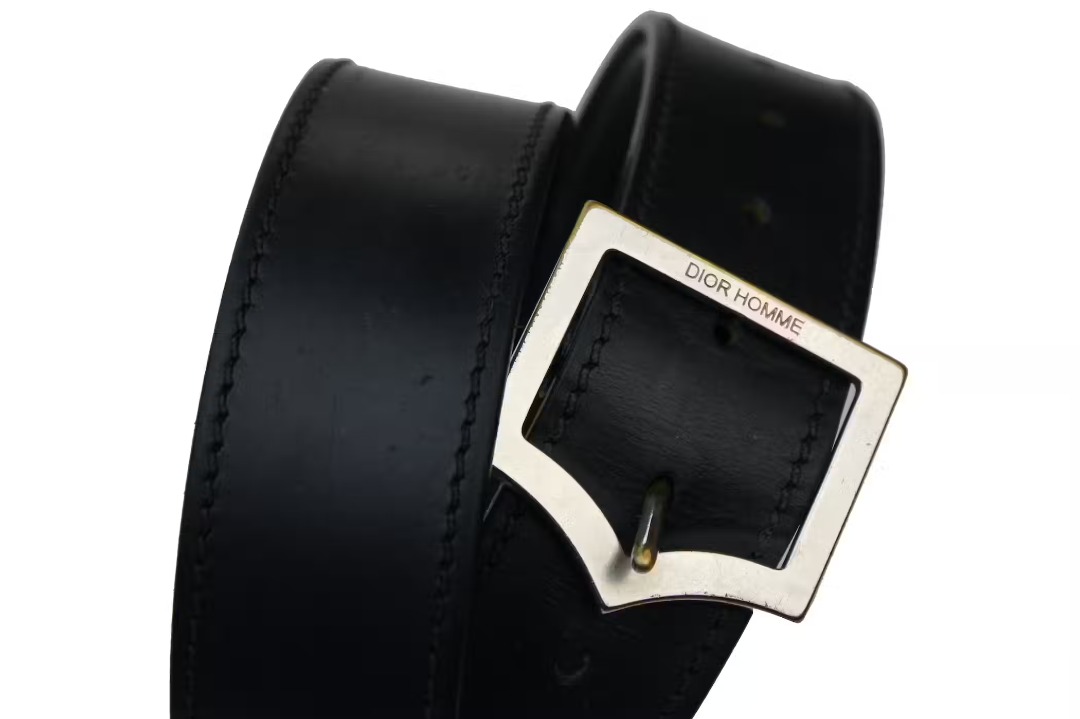 Dior homme hedi d point belt , Men's Fashion, Watches & Accessories ...