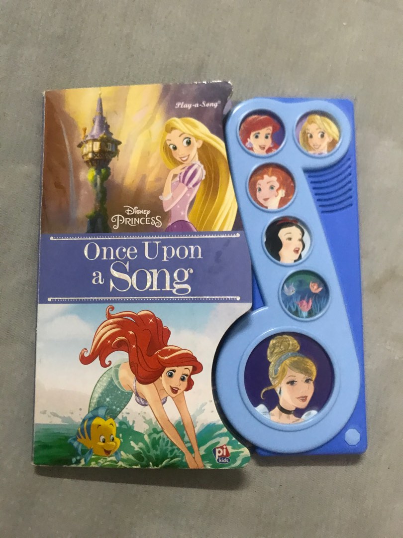 Disney Princess Book with music, Hobbies & Toys, Books & Magazines ...