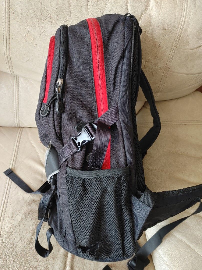 Dr Kong Delia Glee Path School Bag, 男裝, 袋, 背包 - Carousell