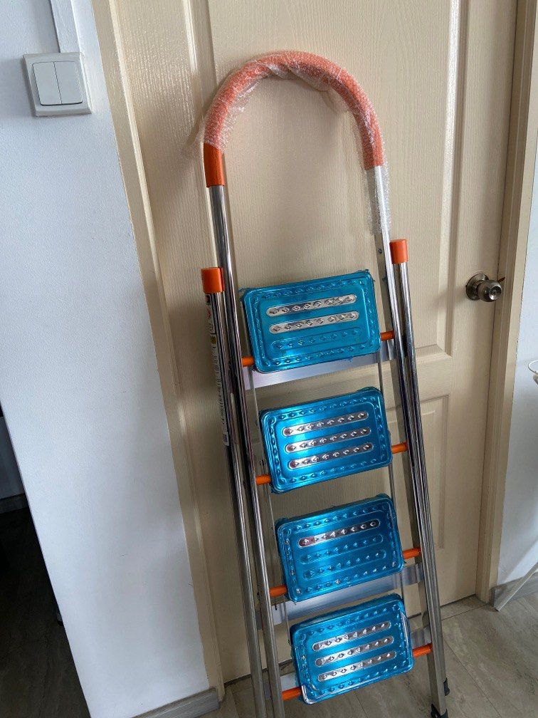 foldable ladder, Furniture & Home Living, Home Improvement ...