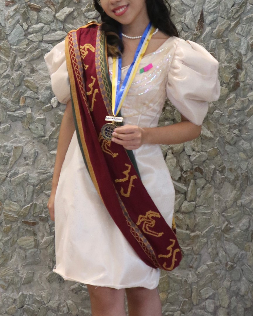 FOR SALE / RENT MODERN FILIPINIANA BEIGE WHITE SABLAY GRADUATION PARTY ...