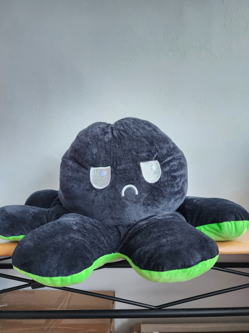 GIANT reversible Octopus, Hobbies & Toys, Toys & Games on Carousell