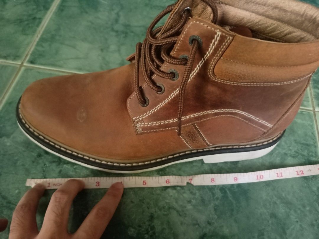 Gibi Leather Boots on Carousell