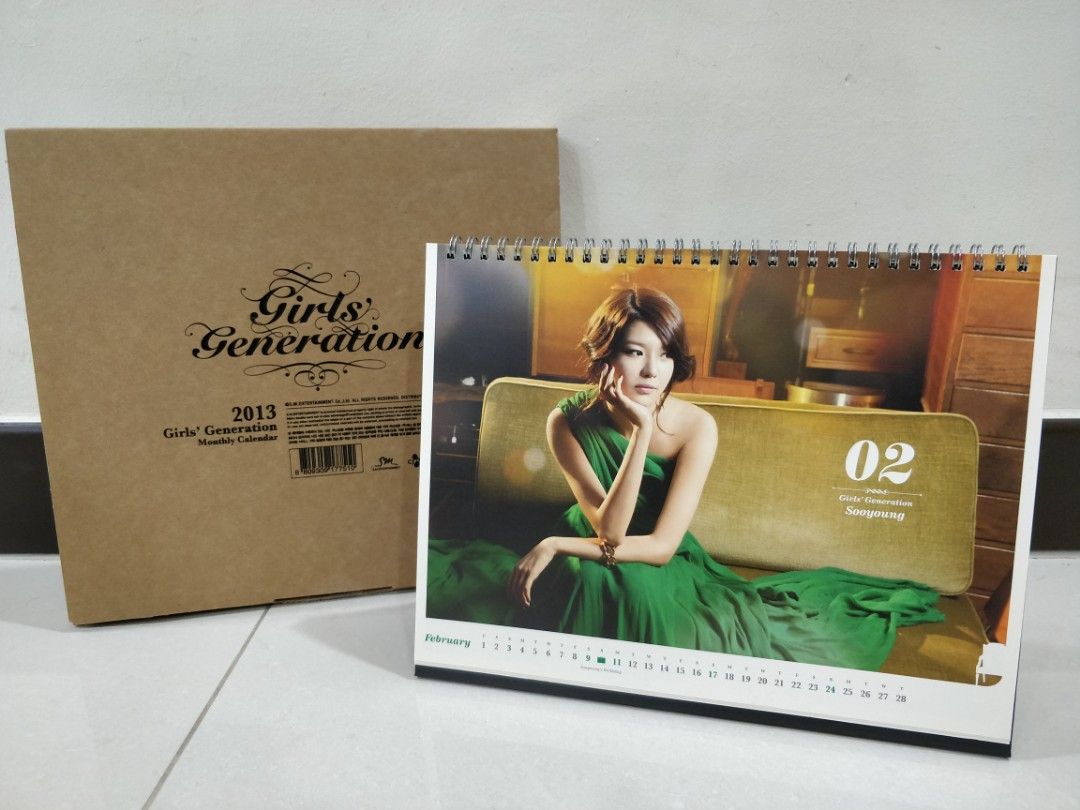Girl's Generation Calendars and CD, Hobbies & Toys, Memorabilia & Collectibles, K-Wave on Carousell