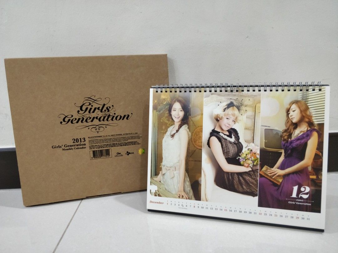Girl's Generation Calendars and CD, Hobbies & Toys, Memorabilia & Collectibles, K-Wave on Carousell
