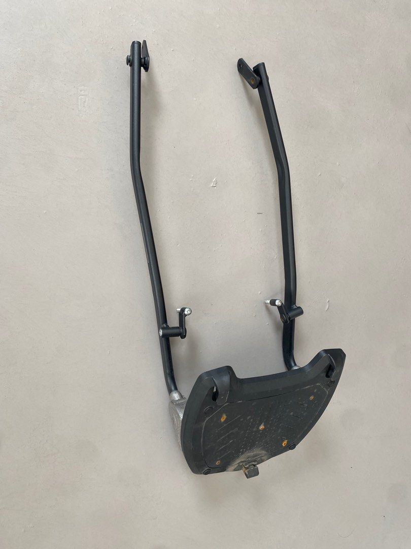 Givi monorack, Motorcycles, Motorcycle Accessories on Carousell