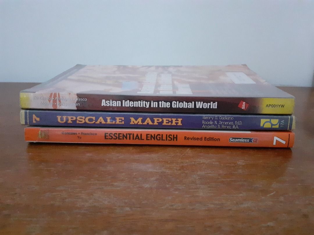 Grade 7 Books - Preloved, Hobbies & Toys, Books & Magazines, Textbooks on Carousell