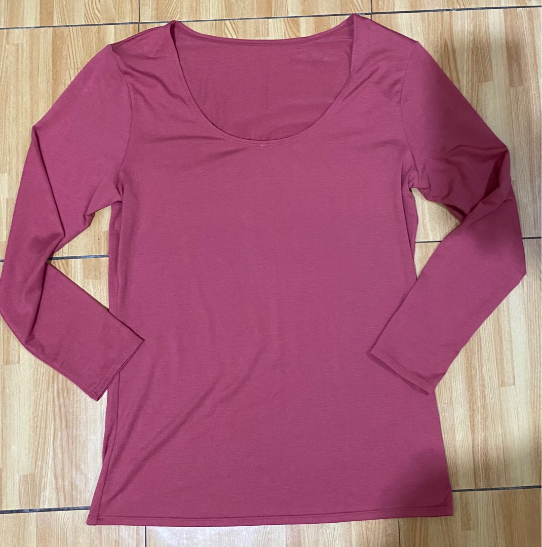 GU warm heattech on Carousell