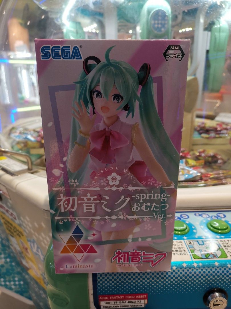 Hatsune Miku Spring Figurine, Hobbies & Toys, Toys & Games on Carousell