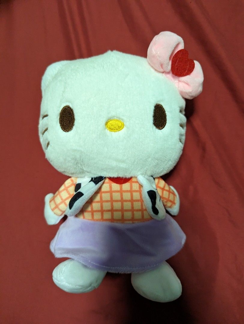 Hello Kitty Plushie, Hobbies & Toys, Toys & Games on Carousell