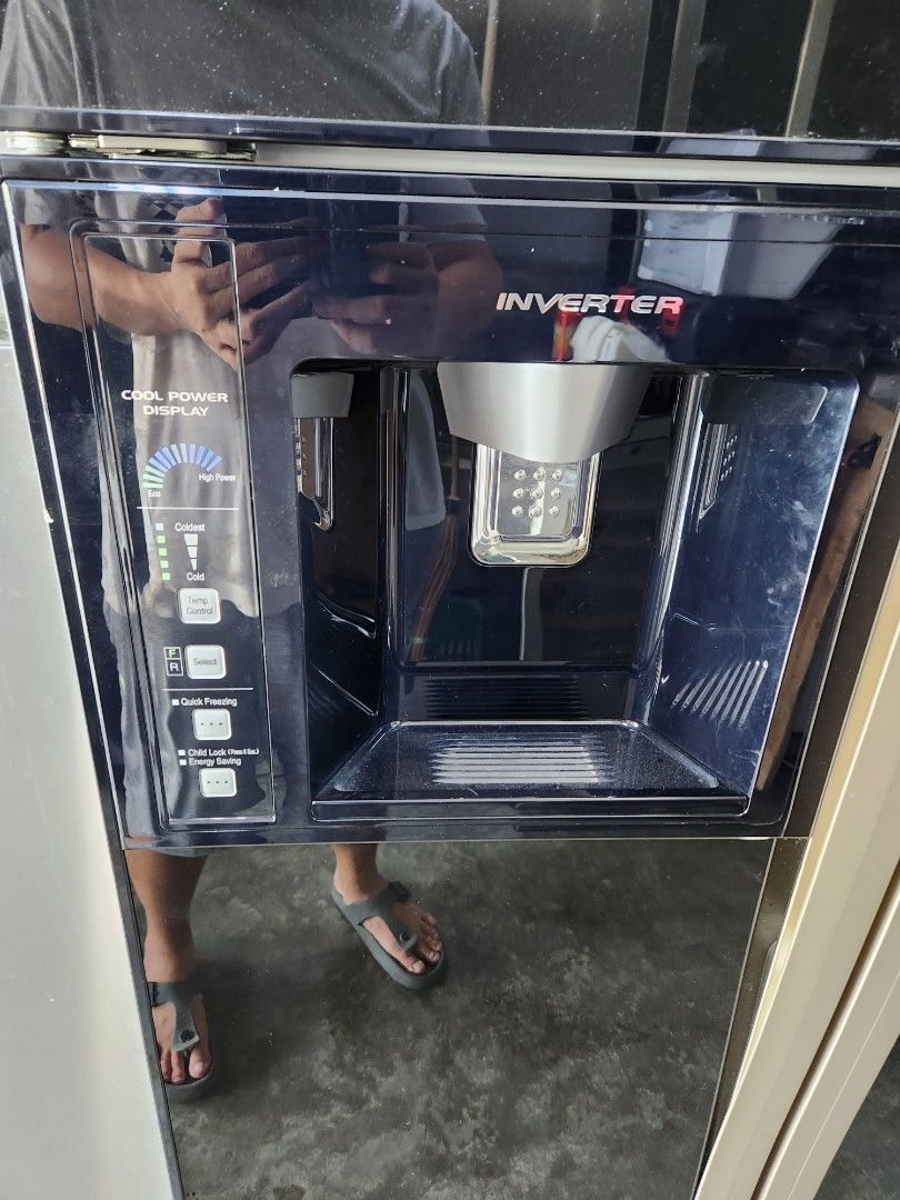 HITACHI Fridge with Water Dispenser 540L R-W690P3MS, TV & Home ...