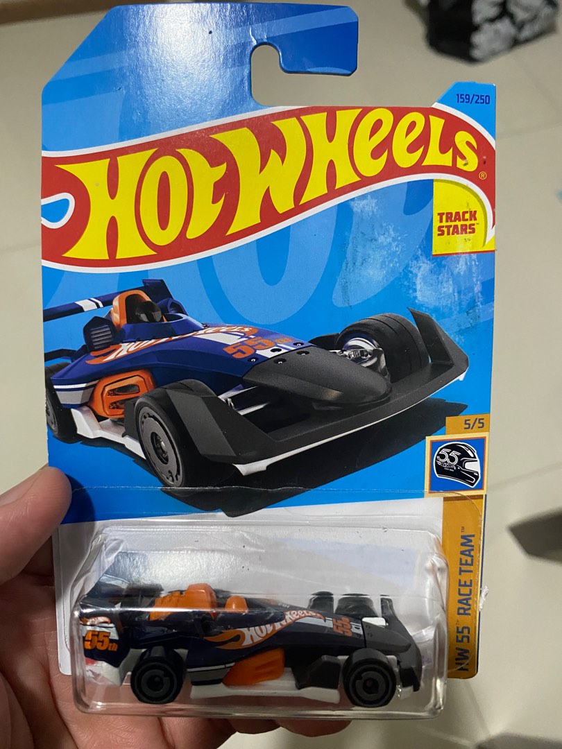 Hot Wheels HW-4-Trac on Carousell
