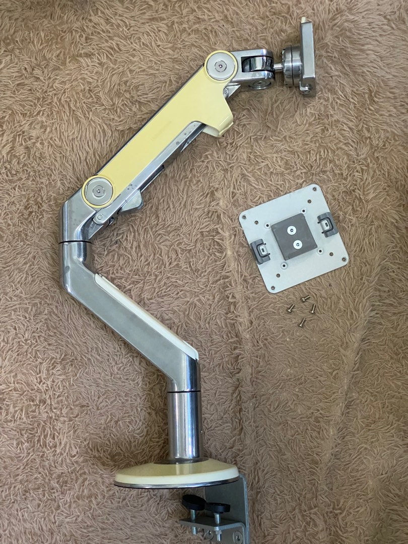 Humanscale M8 monitor arm, Computers & Tech, Parts & Accessories, Other ...