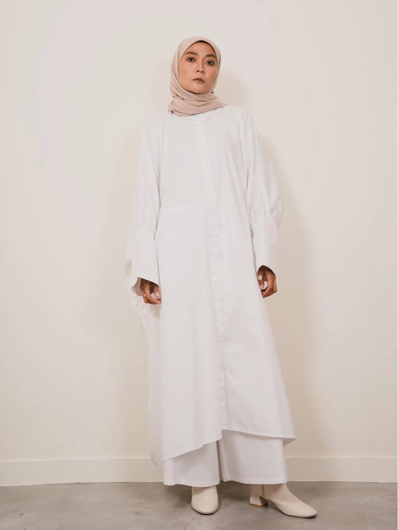 Kaifiyyah Dress Ameena Oxford White, Women's Fashion, Muslimah Fashion ...