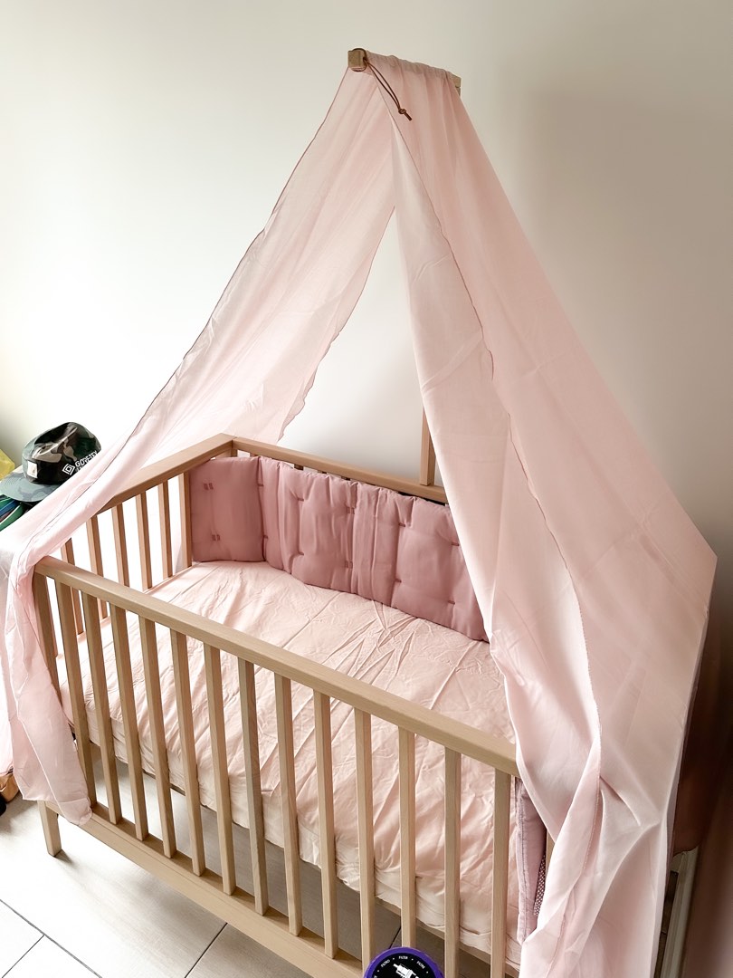LEANDER BABY COT FULL SET, 兒童＆孕婦用品, 兒童傢具, 兒童傢具 - 嬰兒床 - Carousell