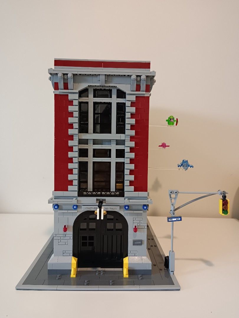 Lego Ghostbusters 75827 - Firehouse Headquarters, Hobbies & Toys, Toys ...