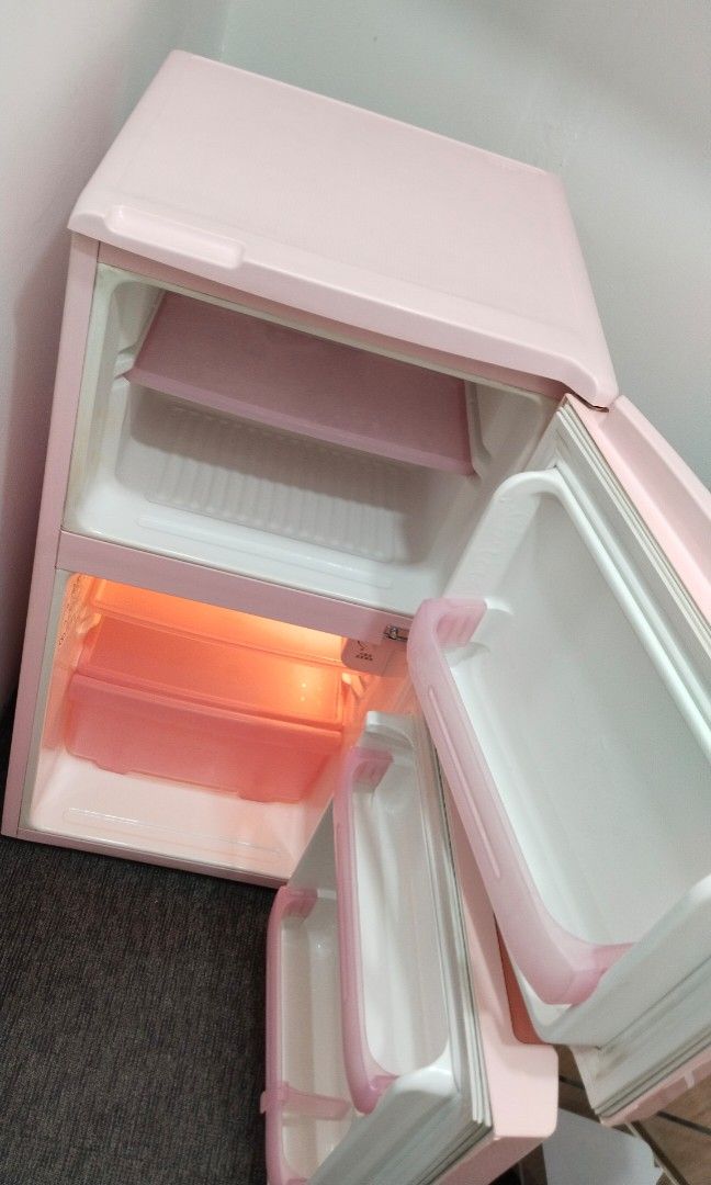 LG Mini Fridge, TV & Home Appliances, Kitchen Appliances, Refrigerators ...