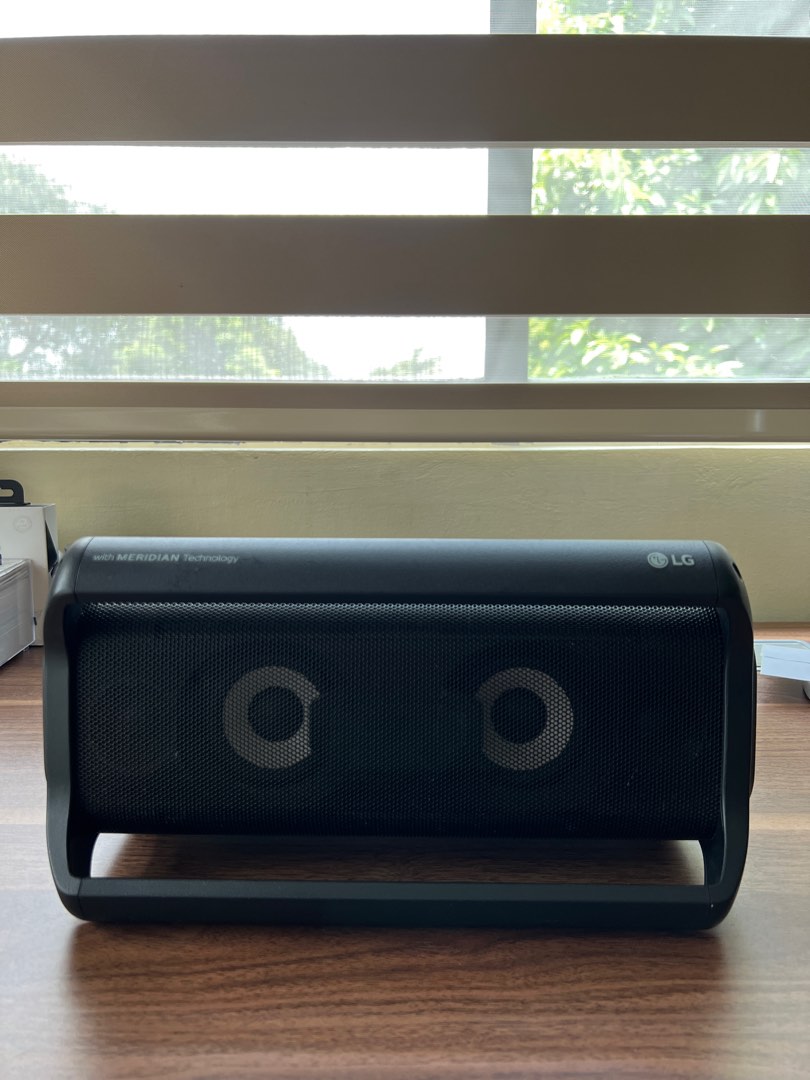 LG PK7 Bluetooth Speaker on Carousell