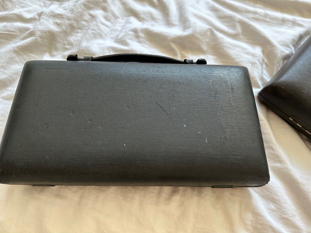 Loree Oboe and English Horn case, Hobbies & Toys, Music & Media ...