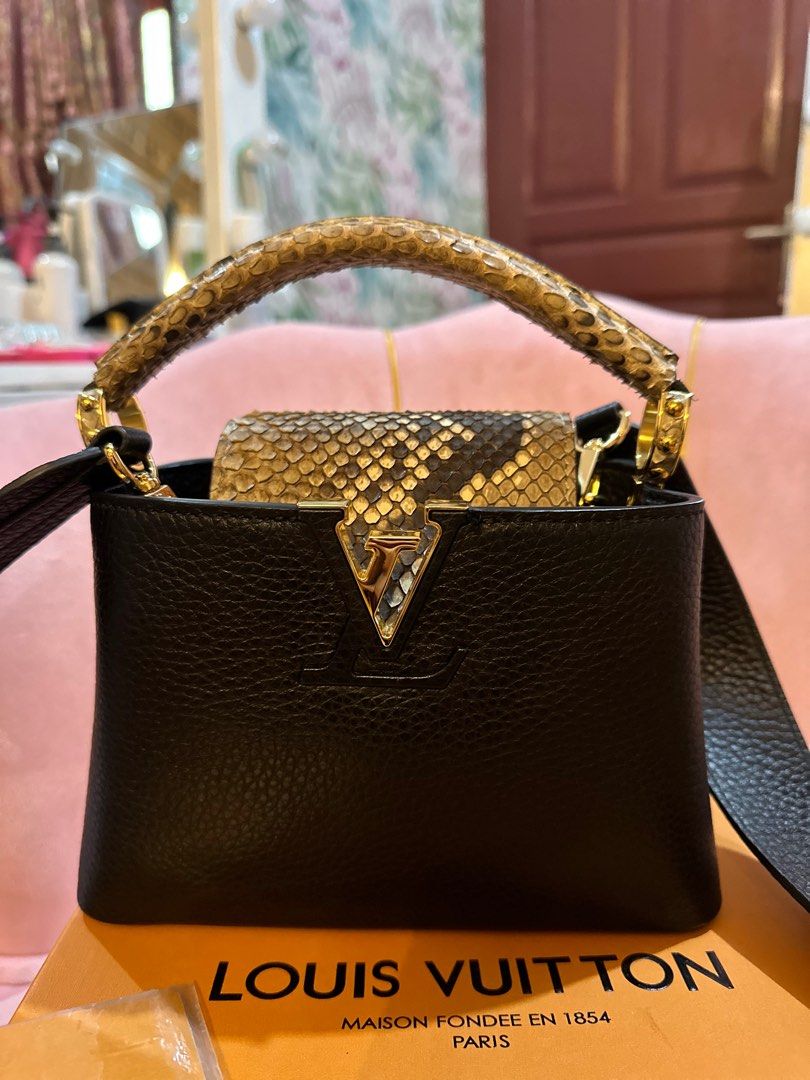 Lv capucines snakeskin handle with longstrap, Fesyen Wanita, Tas ...