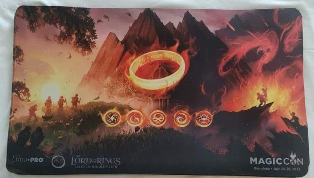 Magic the Gathering MagicCon Barcelona Lord of the Rings playmat ...