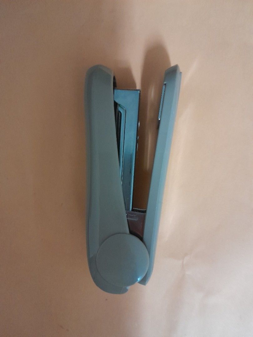 Max Stapler HD-50R / Stapler HD 50R Heavy Duty, Hobbies & Toys ...