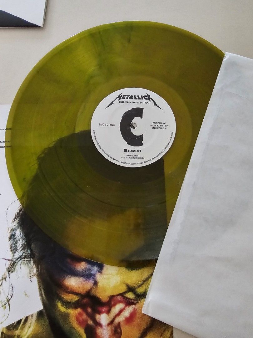 Reduced - Metallica Boxset Hardwire to self destruct Limited edition, coloured vinyl, 3 LP plus ...