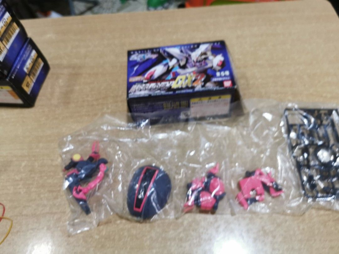 MOBILE SUIT SELECTION DELUXE MS DX2 (全5種）, 興趣及遊戲, 玩具 & 遊戲類 - Carousell