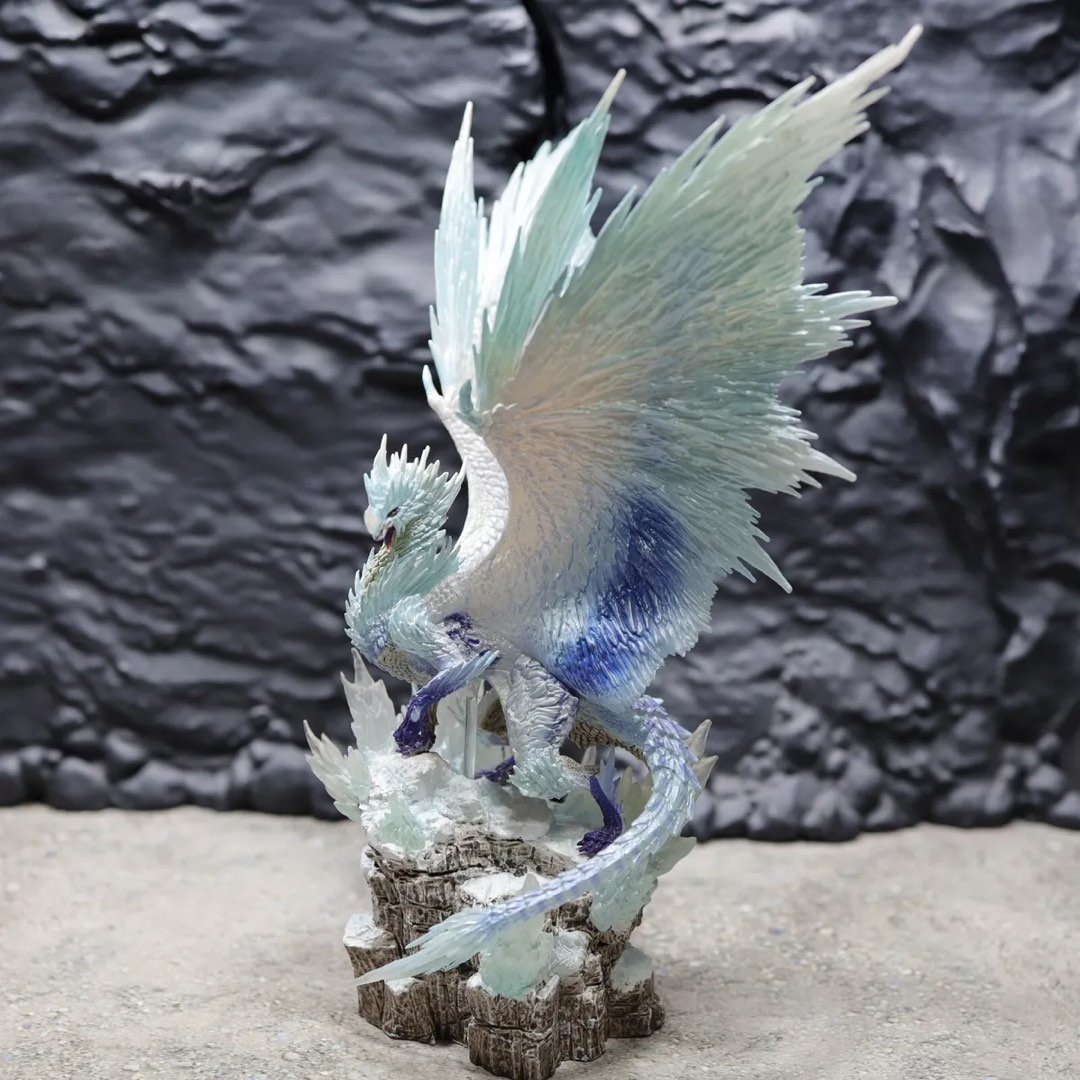 monster hunter iceborn figure, Video Gaming, Gaming Accessories ...