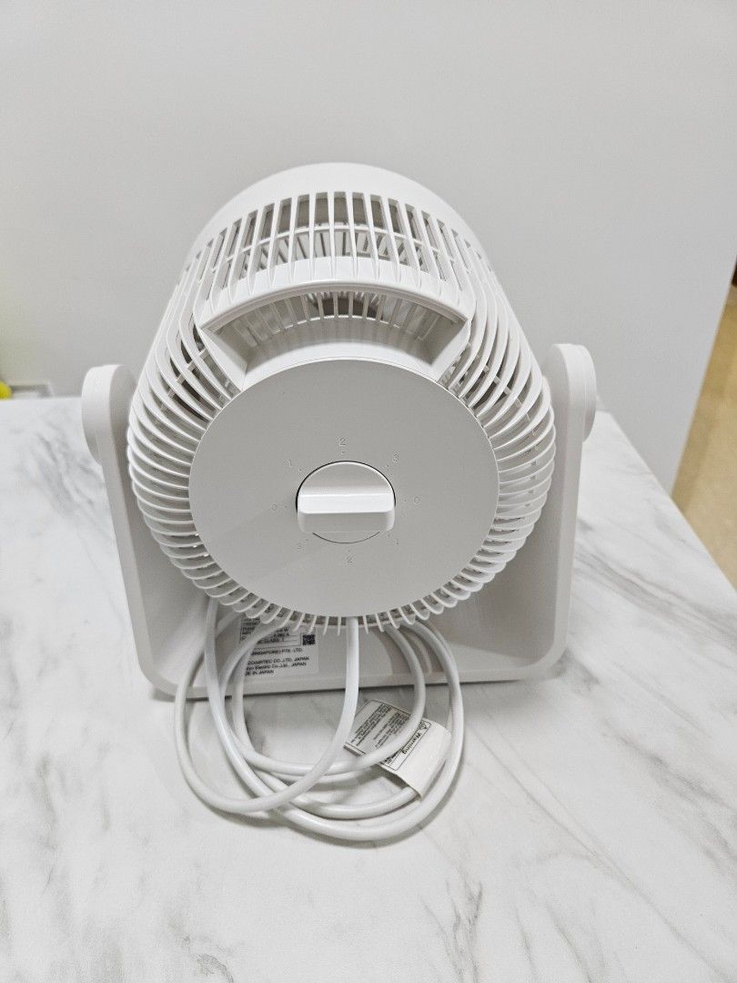 Muji CIRCULATOR FAN (LOW-NOISE) WHITE, Furniture & Home Living ...