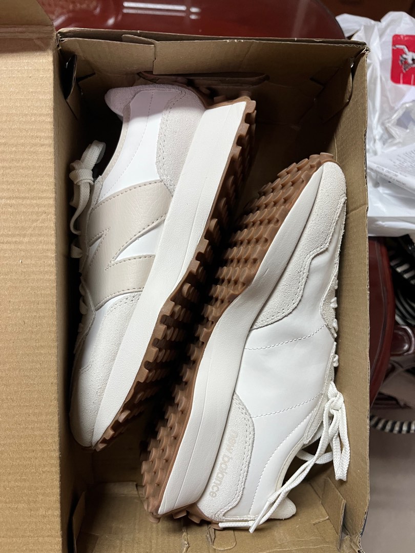 New balance 327 timberwolf us7 rare color on Carousell