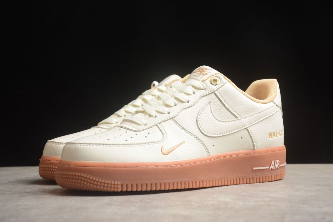 Nike Air Force 1, Women's Fashion, Footwear, Sneakers on Carousell