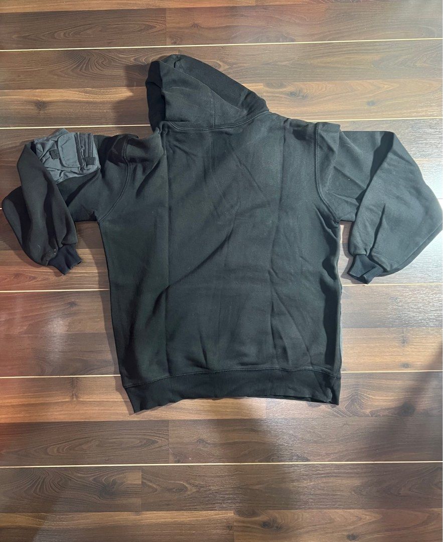 Nike Rework Hoodie in Black, Fesyen Pria, Pakaian , Atasan di Carousell