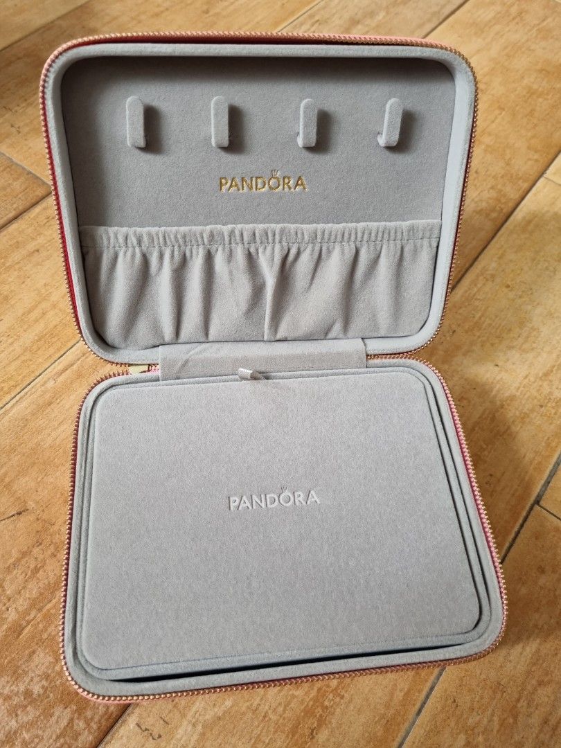 Pandora Accessories Box w/ mirror, Women's Fashion, Jewelry ...