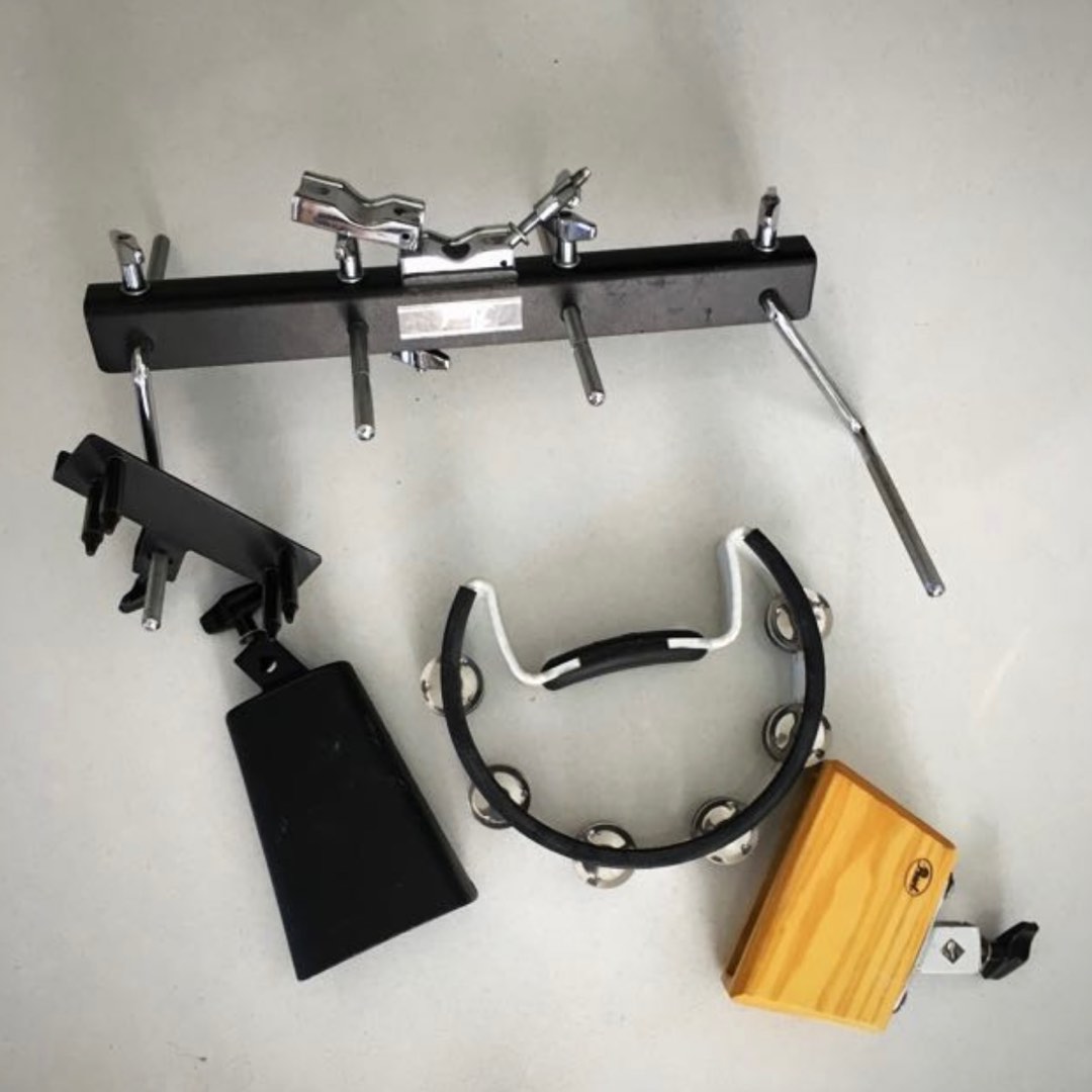 Pearl percussion set with stand mount, Hobbies & Toys, Music & Media ...