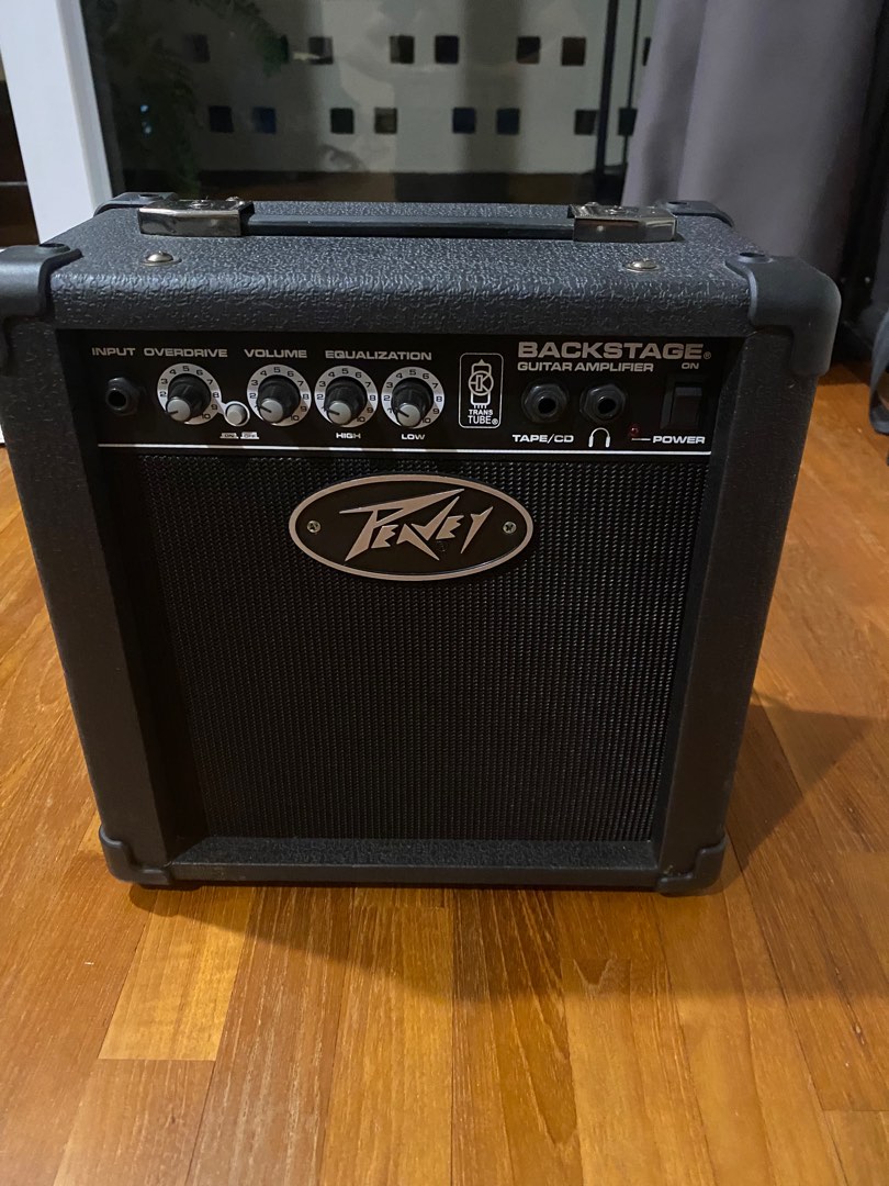 Peavey Backstage 10w guitar practice amp amplifier, Hobbies & Toys ...