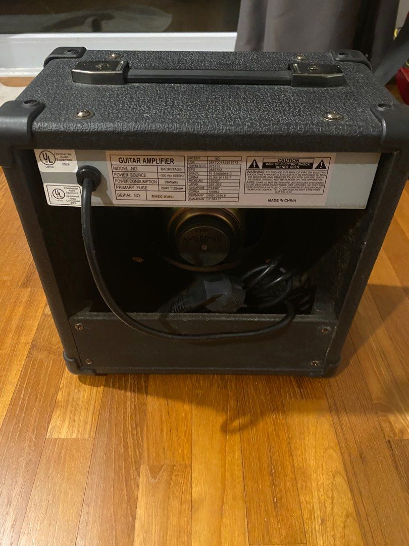 Peavey Backstage 10w guitar practice amp amplifier, Hobbies & Toys ...