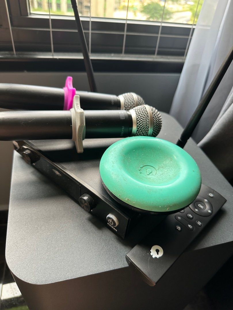 Popsical with Tuga wireless mic, Audio, Other Audio Equipment on Carousell