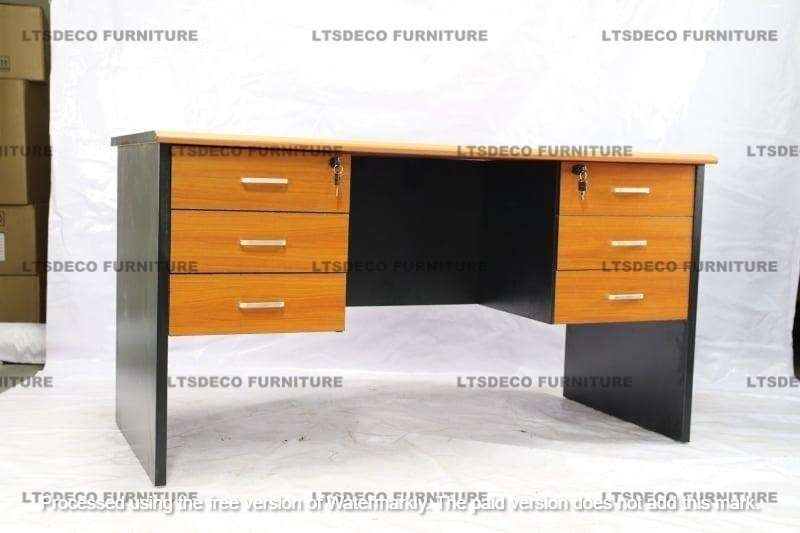 READY MADE OFFICE TABLE OFFICE PARTITION FURNITURE on Carousell