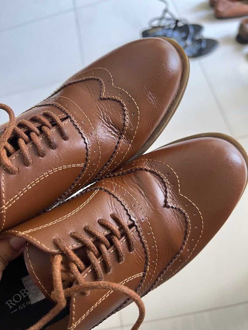 Rob and Mara Brogues on Carousell