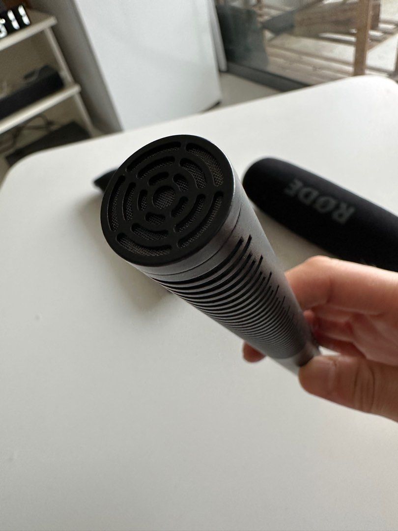 RODE NTG4 Professional Shotgun Microphone, Audio, Microphones on Carousell