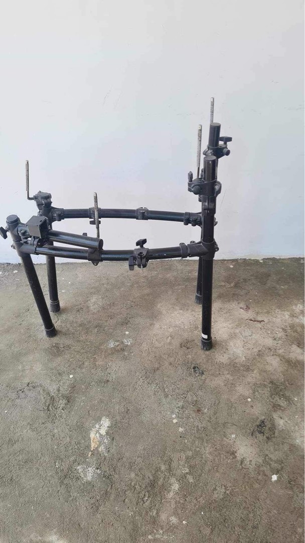 Roland MDS 4 rack, Hobbies & Toys, Music & Media, Musical Instruments ...