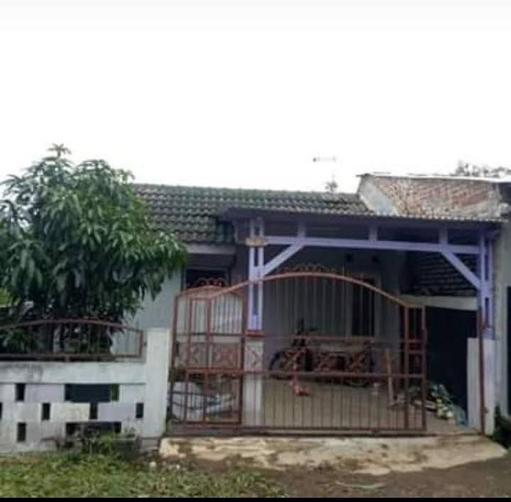Rumah disewakan murah di manglayang regency, Properti, Rental di Carousell