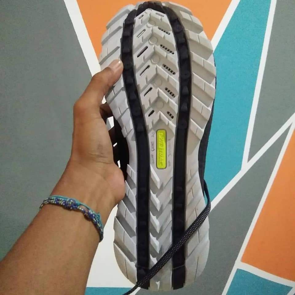 Sepatu Trail Running atau sepatu lari Saucony no arcteryx mammut ...