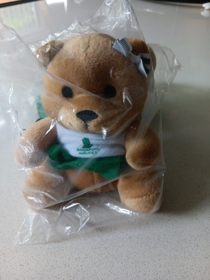 Singapore Airlines SIA couple bear, Hobbies & Toys, Toys & Games on ...